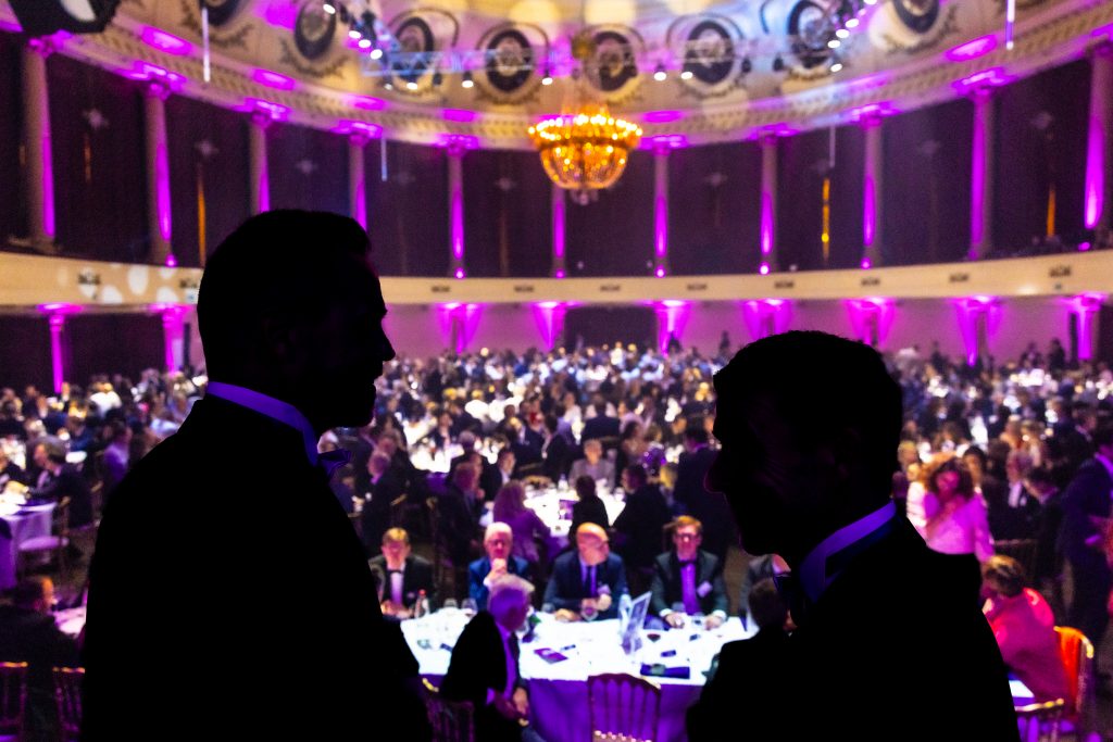 Le dynamisme des entreprises de la communauté AKT illumine le Gala ...